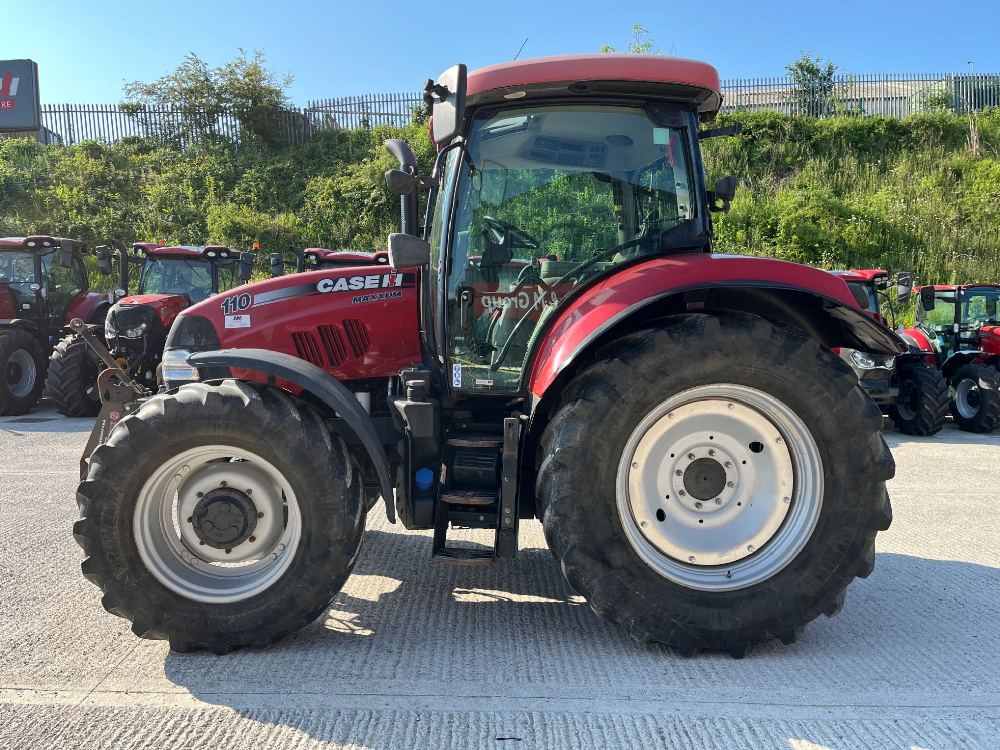 Case IH Maxxum 110: New & Used Tractors Wales & UK | Excavators & Tankers