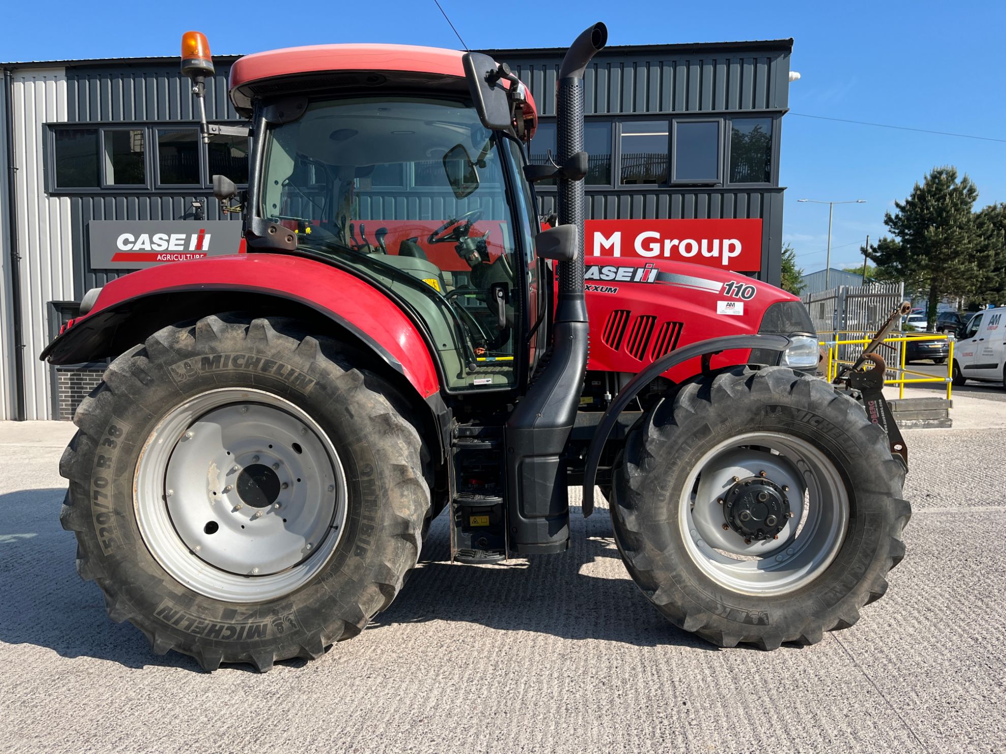 Case IH Maxxum 110: New & Used Tractors Wales & UK | Excavators & Tankers