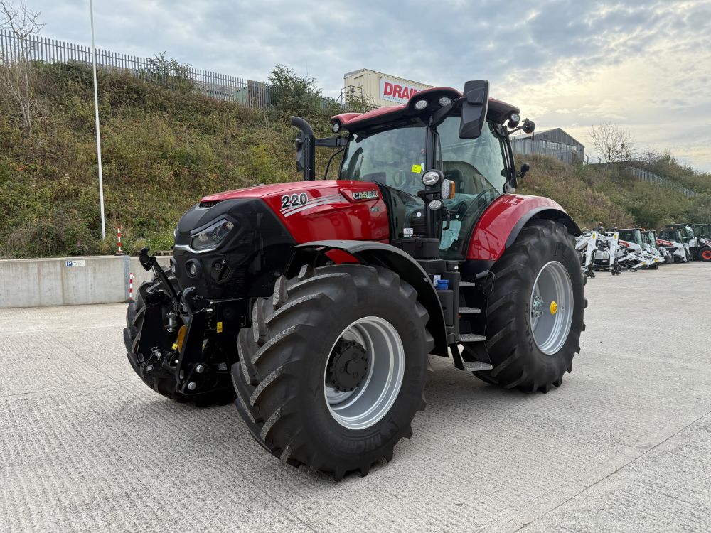 Case IH Puma 220: New & Used Tractors Wales & UK | Excavators & Tankers