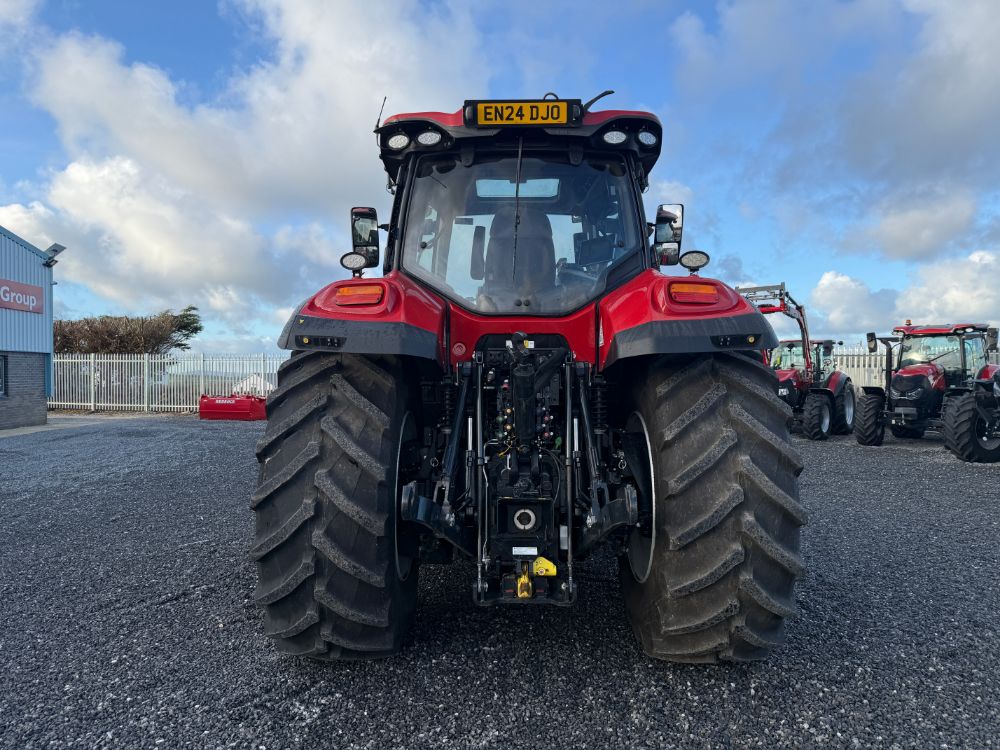 Case IH Puma 185: New & Used Tractors Wales & UK | Excavators & Tankers